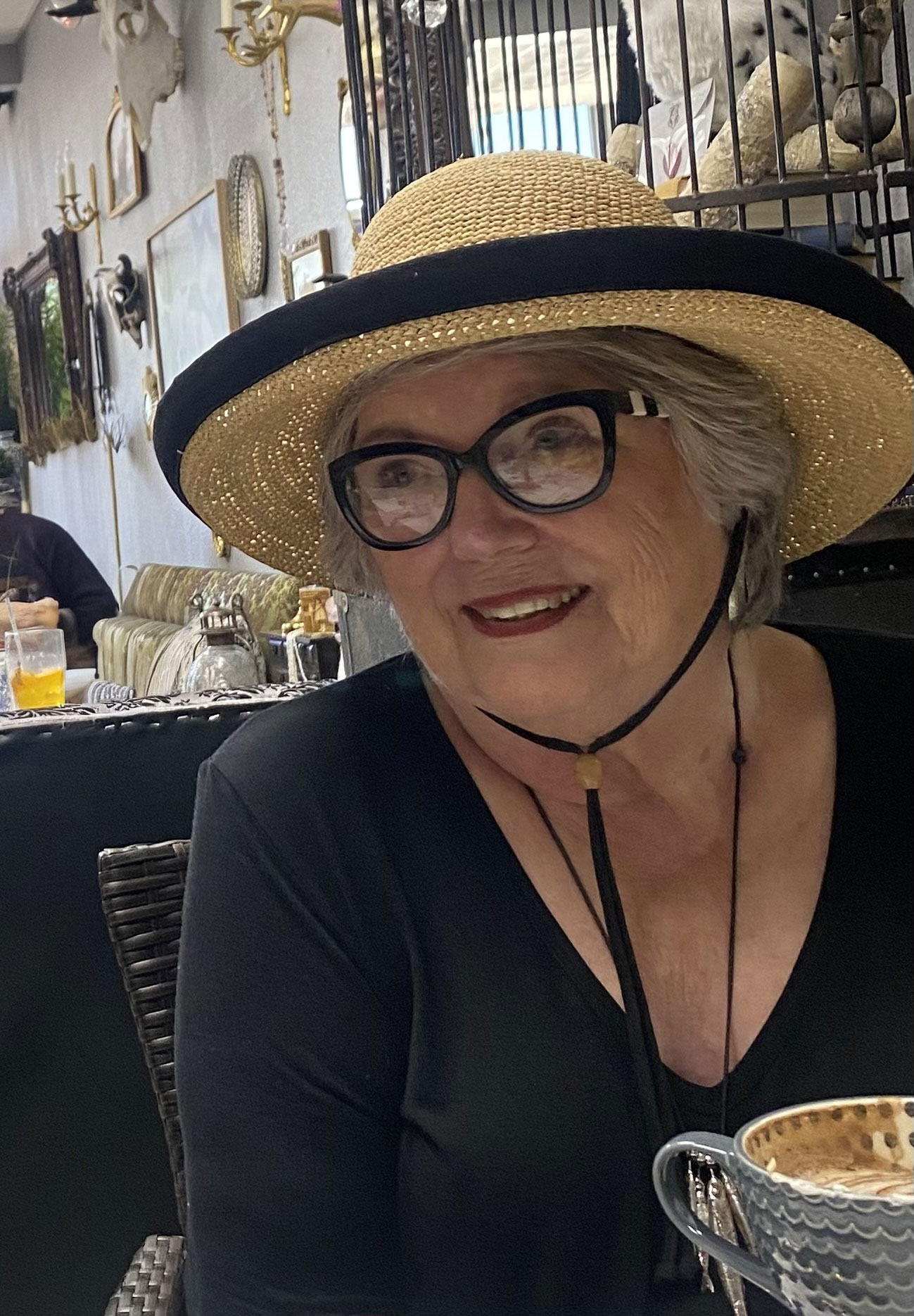 About The Artist - Nancy MeadowsTaylor
